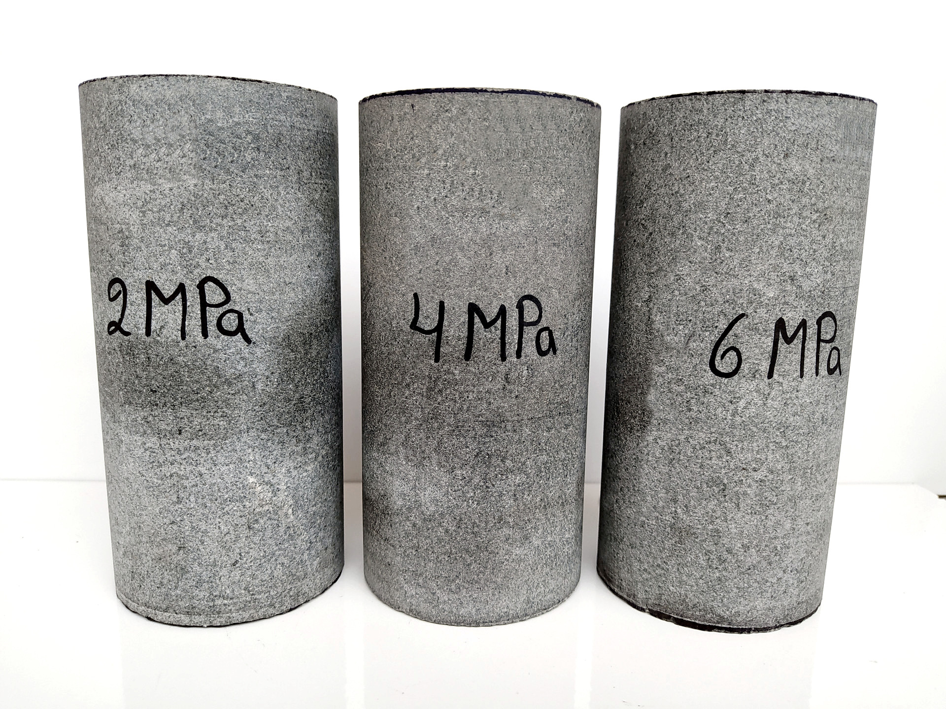 Ensayos en Rocas – Anddes Geolab